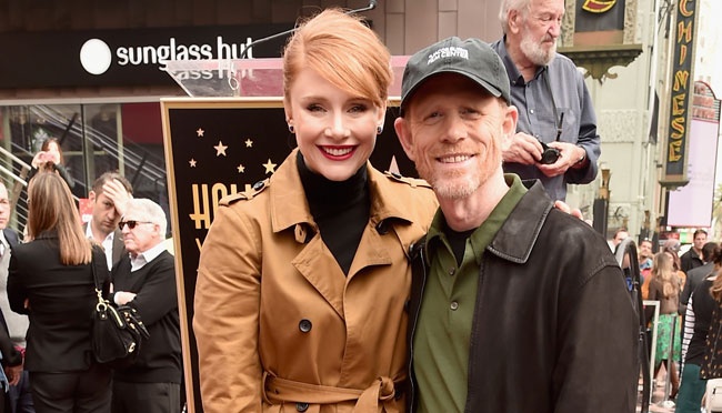 Cantiknya Bryce Dallas Howard saat Temani Ayahnya | tempo.co