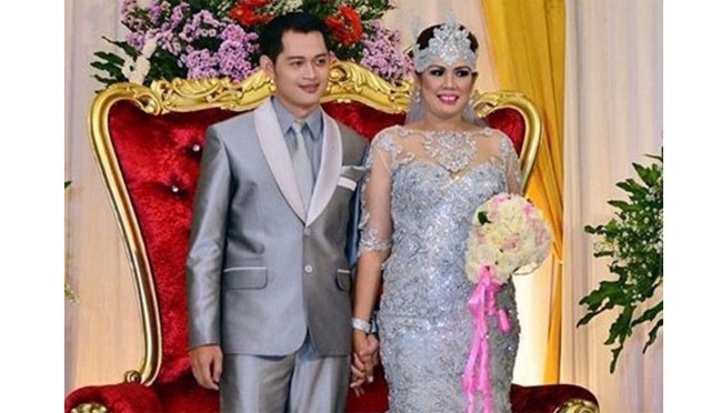 Pasangan Seleb Beda Usia Yang Nikah Di 2015 Tempo Co