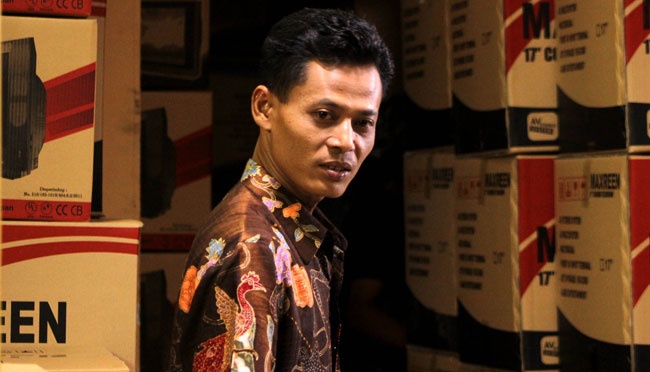 Kusrin Jadi Bintang Iklan Minuman Berenergi | tempo.co