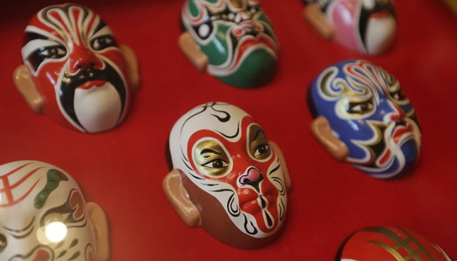 Makna di Balik Topeng Monyet Api Jelang Perayaan Imlek | tempo.co