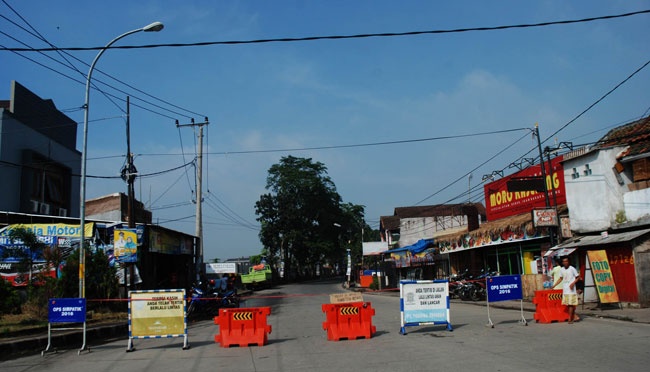 Tergerus Banjir, Jembatan Sungai Cikapundung Dikhawatirkan Roboh | tempo.co