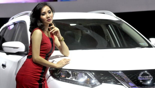 Deretan SPG Cantik di IIMS 2016 - foto Gooto.com