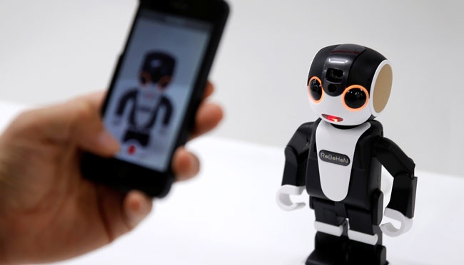 RoBoHon, Robot Lucu dengan Fungsi Smartphone Canggih | tempo.co