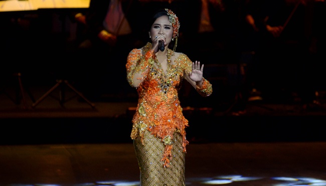 Hari Kartini, Penyanyi -penyanyi Cantik Tampil di Konser Sundari Sukoco ...