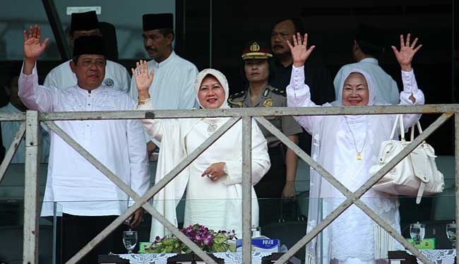 Mengenang Tuty Alawiyah | tempo.co