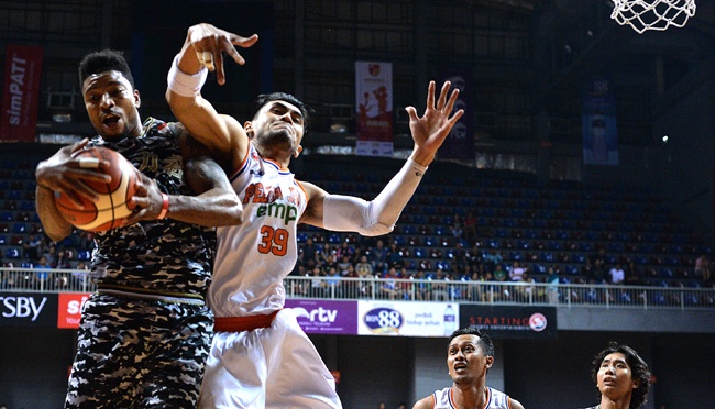 Naturalisasi Pemain di Timnas Basket, Harus Tinggi dan Jago | tempo.co