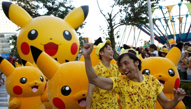 Parade Pokemon Warnai Jalanan Yokohama | tempo.co