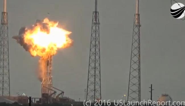 Dahsyatnya Ledakan Roket Pembawa Satelit Komunikasi Israel | tempo.co