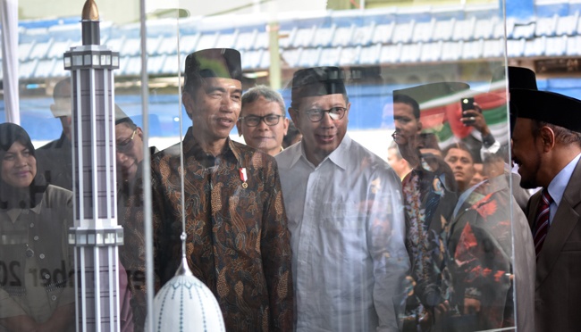 Peresmian Menara Baru Masjid Jami Gontor oleh Jokowi | tempo.co