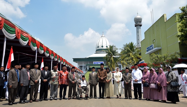 Peresmian Menara Baru Masjid Jami Gontor oleh Jokowi | tempo.co