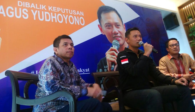 Soal AHY Cawapres Jokowi, Sekjen Demokrat: Telur Pecah dari Dalam ...