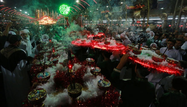 Ribuan Umat Syiah Peringati Hari Asyura | tempo.co