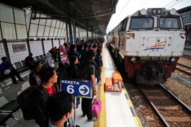 PT KAI Operates 15 Extra Trains during Long Weekend - News En.tempo.co