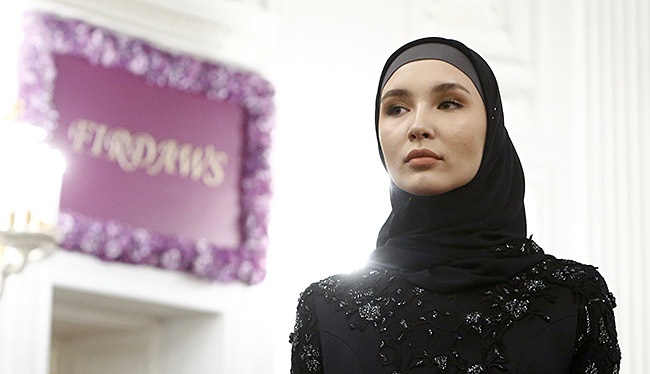 Model-model Cantik Ini Peragakan Busana Muslim di Rusia | tempo.co