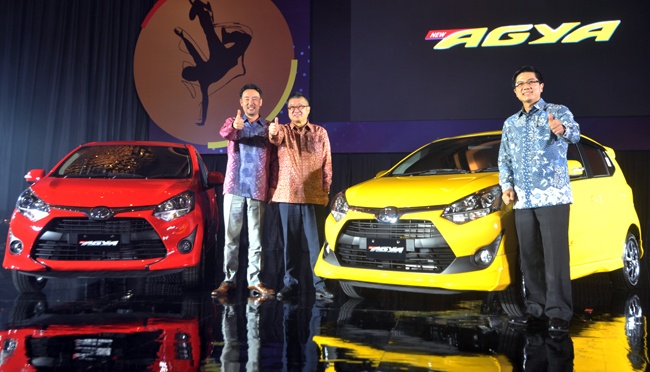 Alasan Toyota Optimistis Pasarnya Stabil 35 Persen hingga 2017 | tempo.co