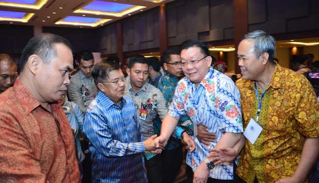 Jusuf Kalla Buka Pertemuan Saudagar Bugis Makassar