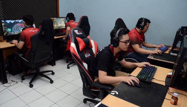 Tilik Trik Agar Para Gamer Tetap Sehat Meski Bermain Seharian | tempo.co