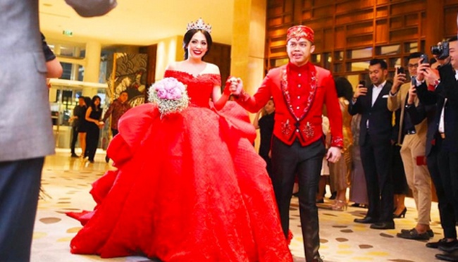 Baru Menikah 5 Bulan, Kezia Karamoy Sudah Lahirkan Anak Pertama? | tempo.co