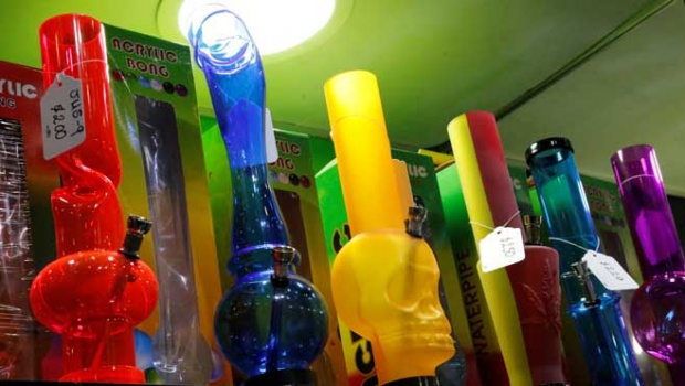 Aneka Alat Hisap Ganja yang Dijual dalam Acara ExpoWeed - foto Tempo.co