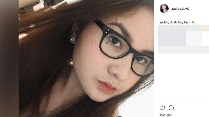 Cantiknya Audrey Davis, Putri David Naif | tempo.co