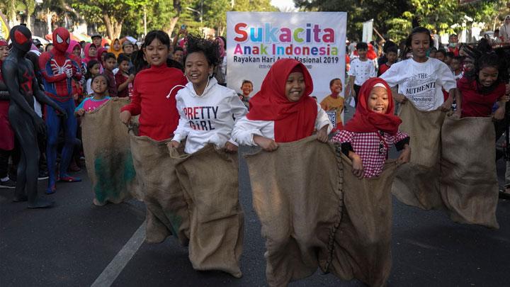 On Independence Day of Indonesia, Fun Games are Everywhere - Horizons ...