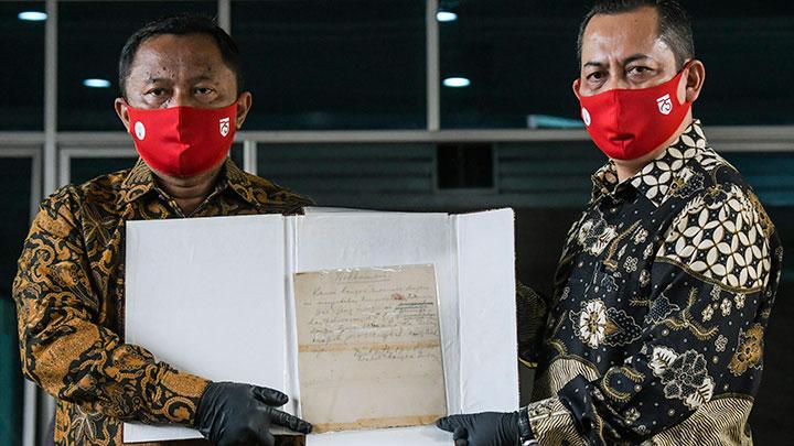 Original Proclamation Text Written by Soekarno to be Displayed - News ...