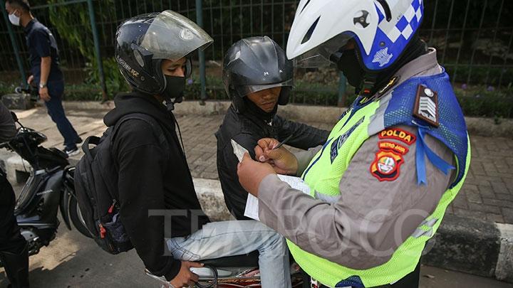 Ada Operasi Zebra Mulai Besok, Ini 15 Pelanggaran yang Disasar Polda Metro Jaya - Metro Tempo.co