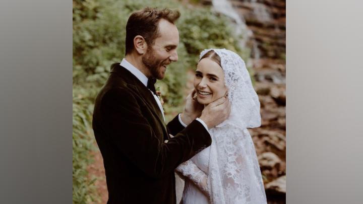 Resmi Menikah dengan Charlie McDowell, Lily Collins Pakai Gaun Renda ...