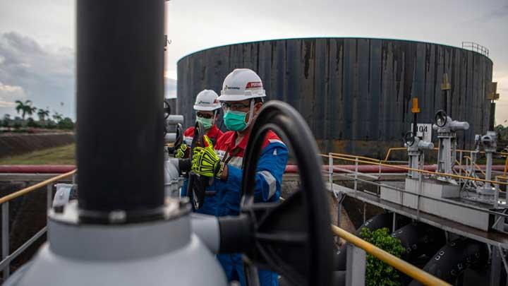 Ministry Mentions Wages When Mediating Pertamina, Workers - News En ...