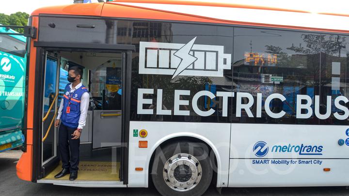 Govt Urges for Public Transport Electrification Nationwide - News En ...