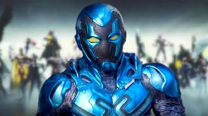 Review Film Blue Beetle, Kisah Kehangatan Keluarga sang Pahlawan Super Latino Pertama - Cantika.com