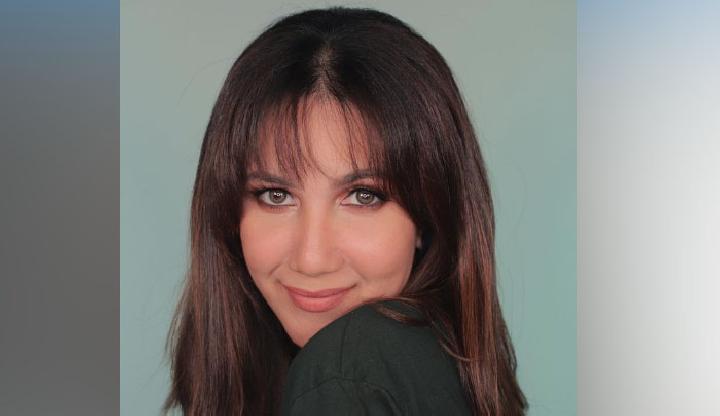 Pernah Ikut Tren Korean Beauty, Kini Suhay Salim Andalkan Serum Anti-aging - Cantika.com