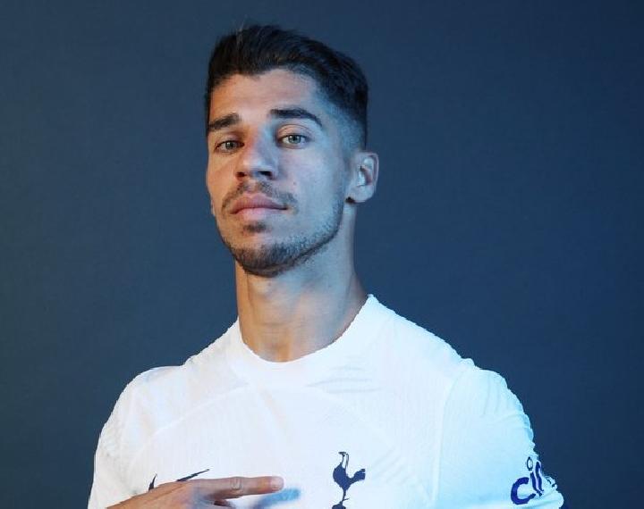 Bursa Transfer: Tottenham Hotspur Resmi Ikat Manor Solomon dengan ...