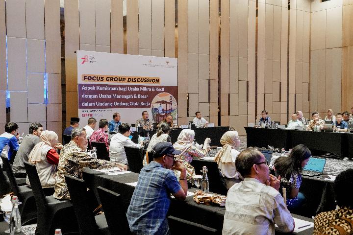 FGD Undang-Undang Cipta Kerja di Batam Hasilkan Sembilan Rekomendasi untuk Pemerintah | tempo.co