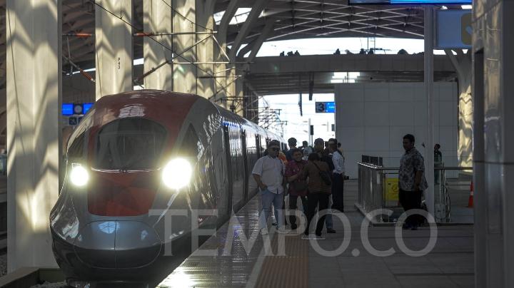 KCIC Chief to Announce Jakarta-Bandung High-speed Train Tariff on ...