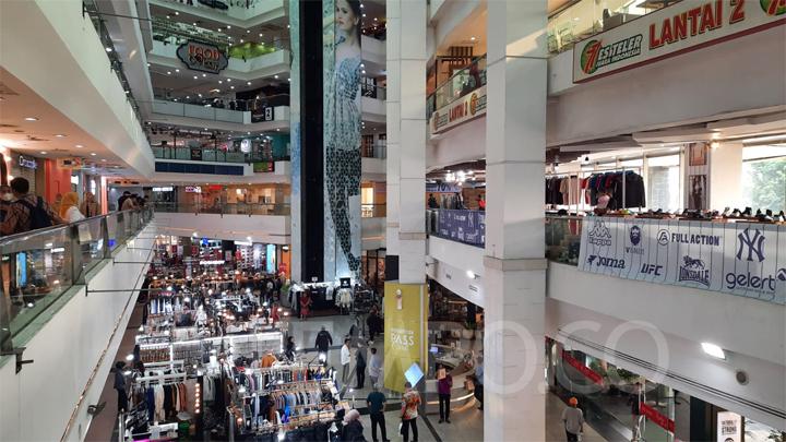Pemiliknya Pailit, Begini Suasana di Mal Plaza Atrium Senen - Metro ...