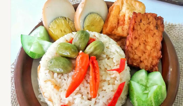 Kreasi Resep Nasi Liwet Pete, Simpel dan Mudah Dibuat - Cantika.com