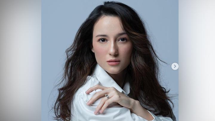 Sempat Ragu karena Hamil Muda, Ini Alasan Julie Estelle Membintangi ...