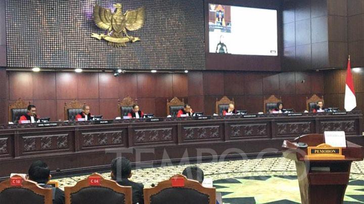8 Constitutional Court Judges Prepare to Handle Dispute over 2024 ...