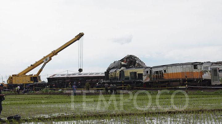 Turangga Train Collision; Expert Warns of Single-Track Railways - News ...