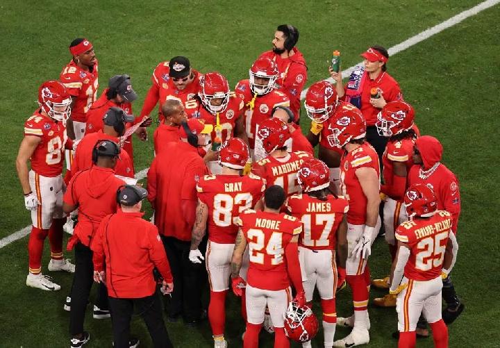 Top 5 Best Super Bowls of All Time: Legendary Matches in NFL History ...