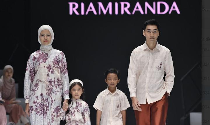 Lepas dari Nuansa Minang, Ria Miranda Angkat Tradisi Makassar untuk ...