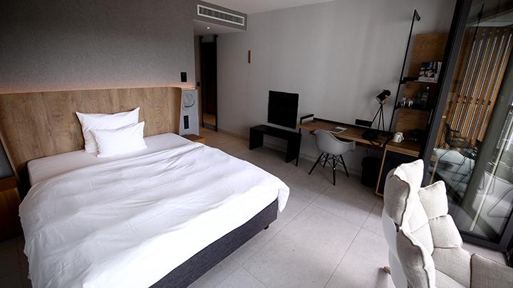 Apa Perbedaan Double Bed dan Twin Bed saat Pesan Kamar Hotel? - Cantika.com