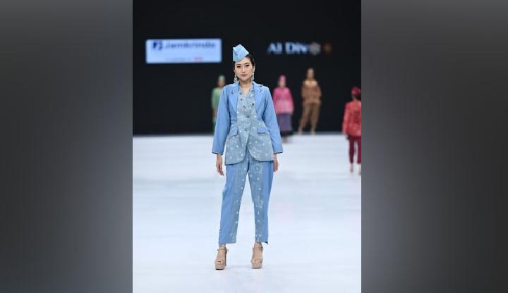 Warna Powder Blue hingga Lime Green Diprediksi jadi Tren Baju Lebaran ...