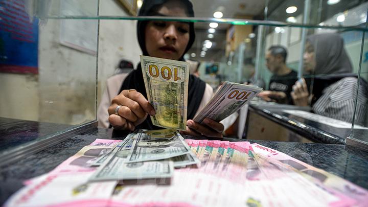 Todays Top 3 News Indonesia Among Top 5 Weakest Currencies In The