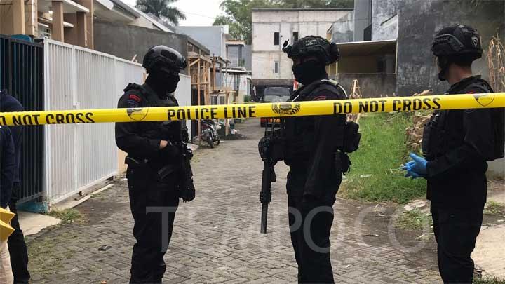 Suspected Terrorist Arrested by Densus 88 at Solo and Batu City, PT KAI ...