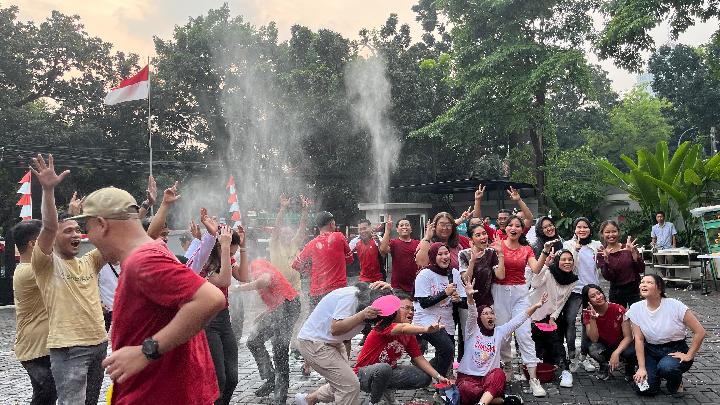 Cara MS Glow Rayakan HUT ke-79 RI, Berbagi Kebahagiaan bersama Para ...