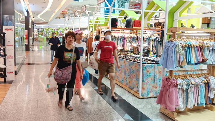 Economists Say 12% VAT Implementation Will Burden Indonesian Middle ...