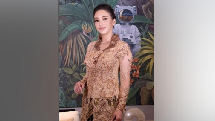 Gaya Fashion Kebaya Figur Publik di HUT TNI ke-79, dari Puan Maharani ...