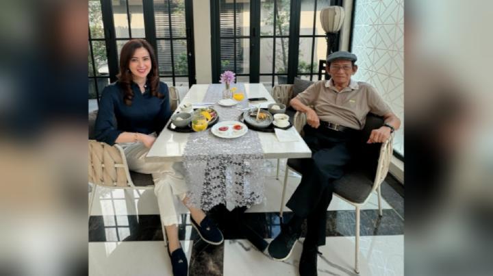 Alexandra Askandar Rutin Makan Bareng Papa Saat Weekend: Senang Sekali ...